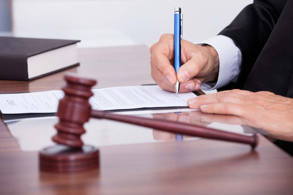 Quanto ganha um juiz? Descubra o salário dessa profissão Quanto ganha um juiz? Descubra o salário dessa profissão