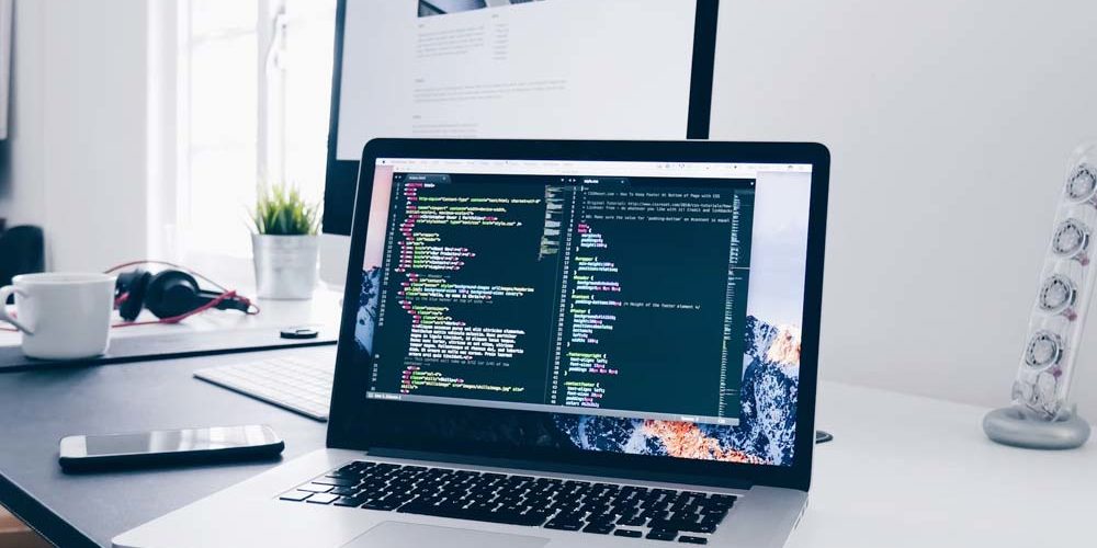 O que faz um programador? Saiba mais sobre a profissão